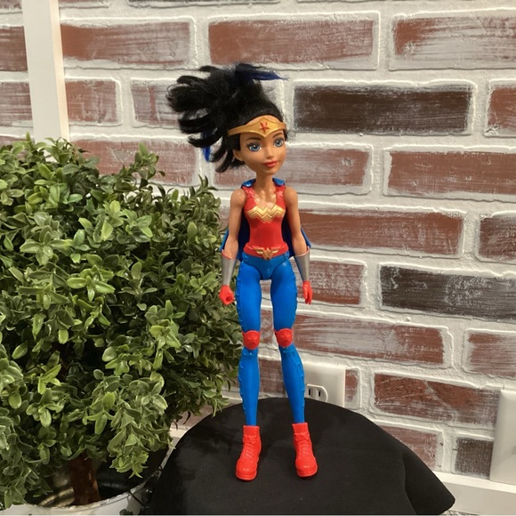 Mattel | Toys | Wonder Women Action Figure By Mattel Colorful Superhero ...